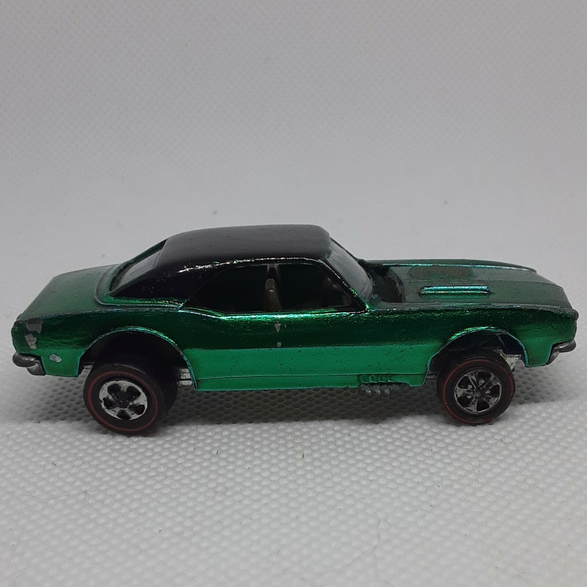 Custom Gray 67 Camaro