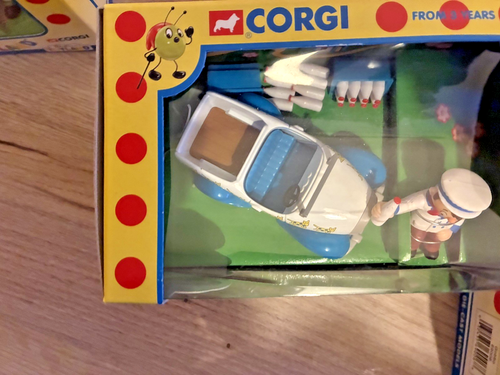 Corgi Noddy In Toyland Diecast model complete set of 6 Vintage cars ...