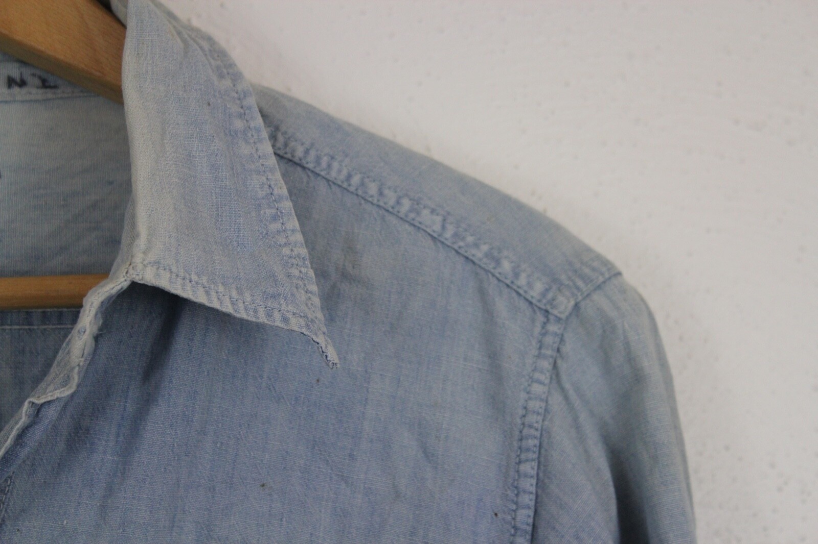 Vintage USN Chambray Work Shirt US Navy Embroidered S… - Gem