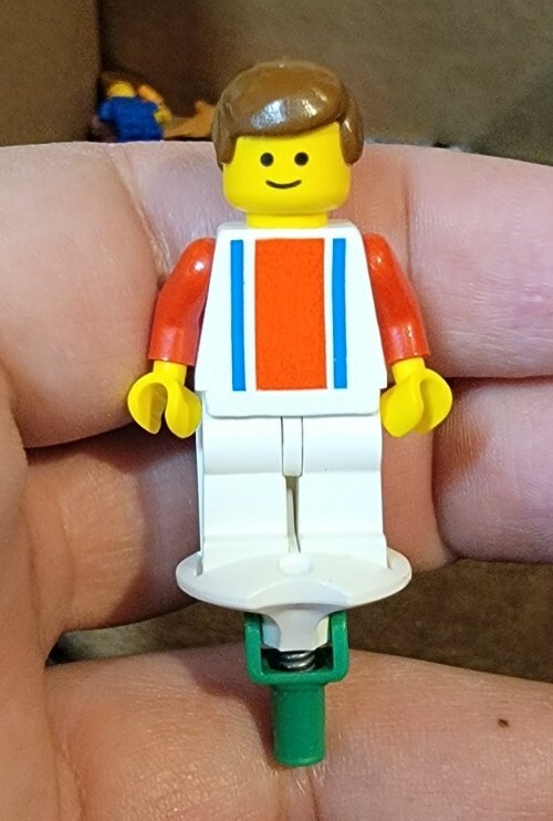 Lego Soccer Players Minifigure VINTAGE Lego Mini Figures 1 RED #7 EUC ...