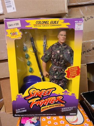 1993 Hasbro Capcom Street Fighter Movie COLONEL GUILE 12” Figure Box GI ...