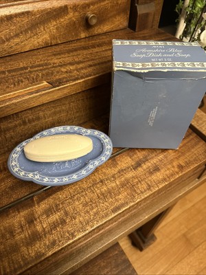 Vintage 1970s Avon Blue Wedgewood Grecian Pedastal Soap Dish (and soap ...