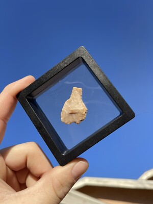 Translucent Native American Paddle Drill Arrowhead Point Artifact W ...