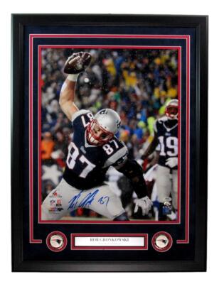 Rob Gronkowski Signed/Autographed 16x20 Photo Patriots Framed PSA/DNA ...