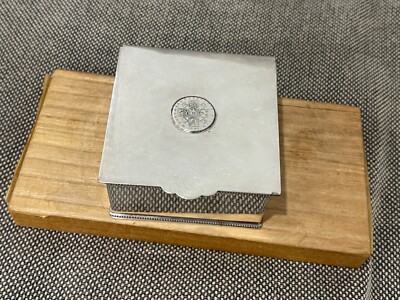 Boxes - Silver Square