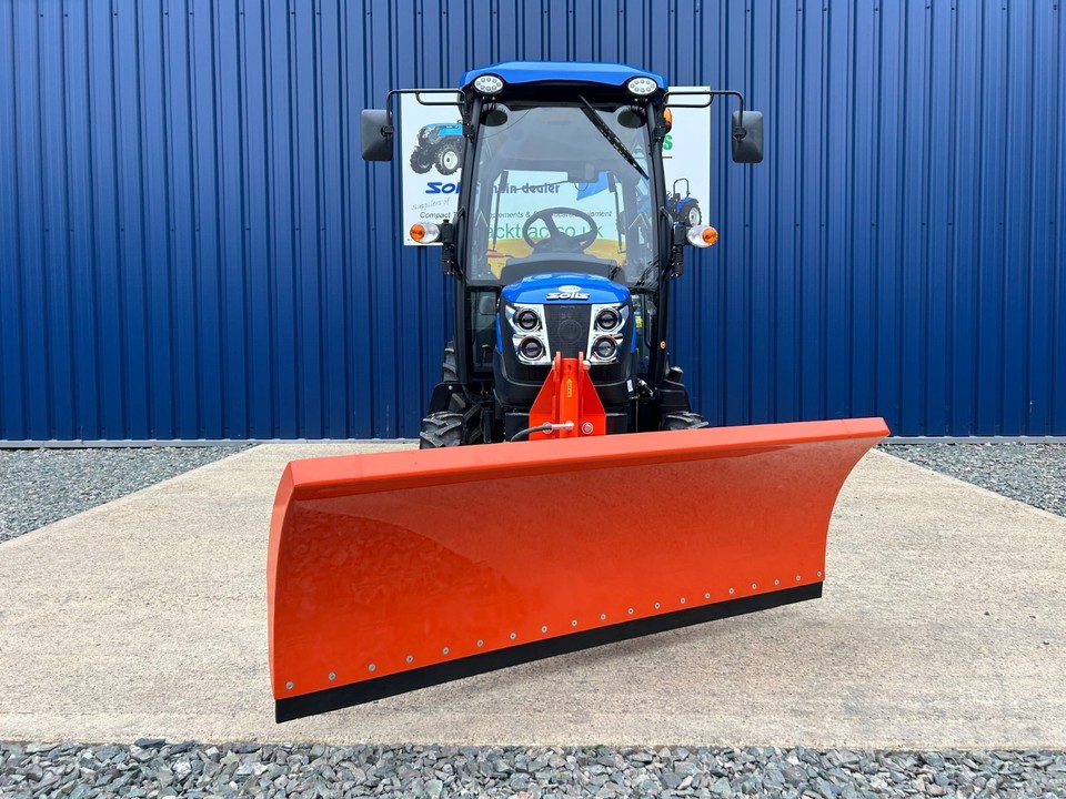 NEW SOLIS 26 HST 4WD COMPACT TRACTOR WITH CAB, SNOWPLOUGH & SALT ...