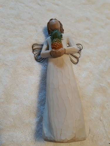 Willow Tree WELCOMING ANGEL Holding Pineapple SUSAN LORDI 2002 8” Tall ...