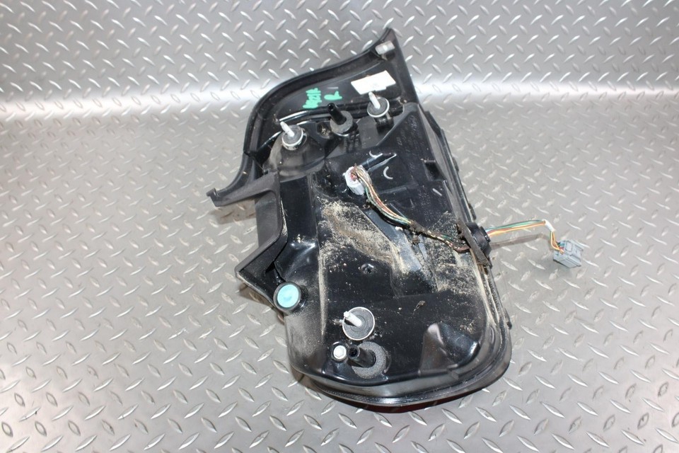 18-23 Mustang Passenger Right RH Taillight Tail Light Lamp Lens OEM ...