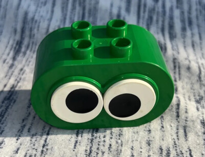 Duplo Building Bricks Blocks Toy Green 2 x2 Bricks w/ Big Eyes Rounded ...