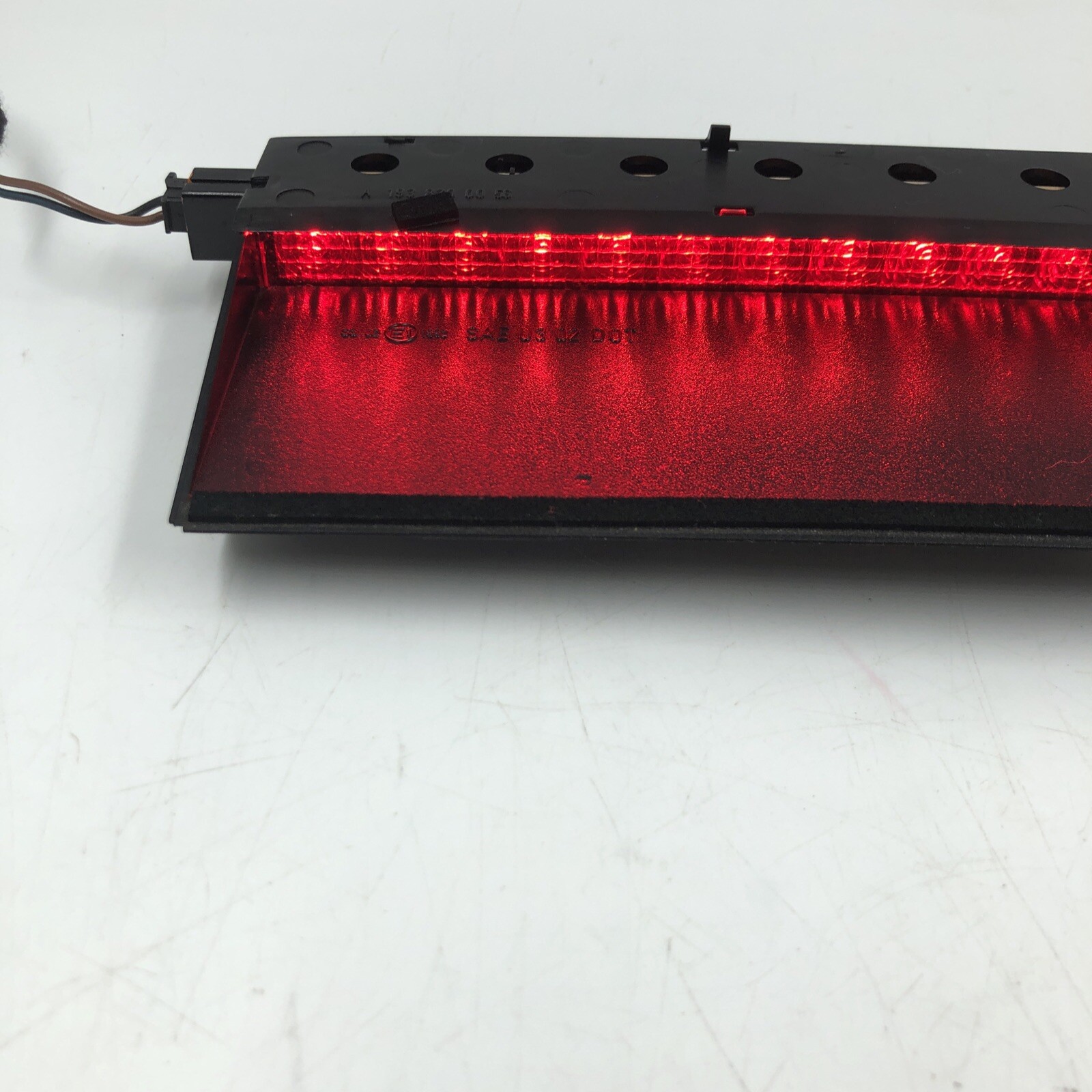 2004-08 Chrysler Crossfire Coupe Center Mounted Third Brake Light ...