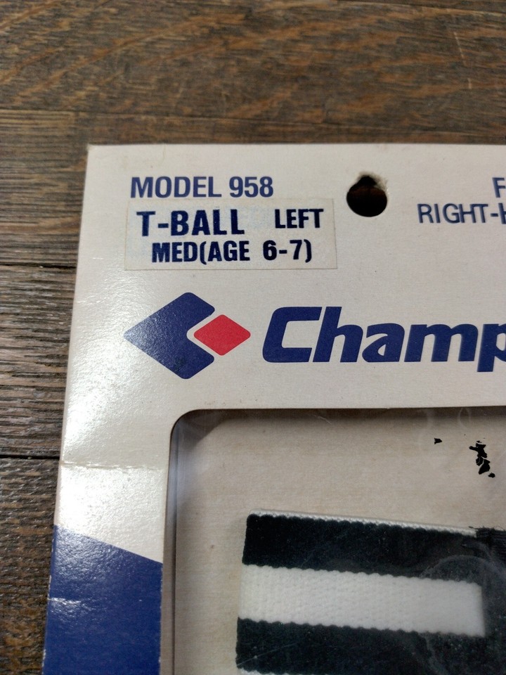 New VINTAGE Champion Batting Glove #958 T-Ball~Left Handed Sz. Medium ...