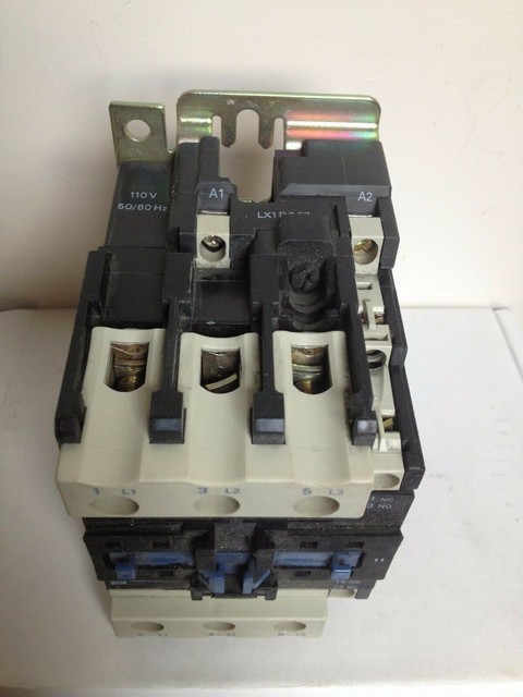 Telemecanique Lc1 D4011 Contactor 415 Volt Coil 60 Amp online kaufen | eBay