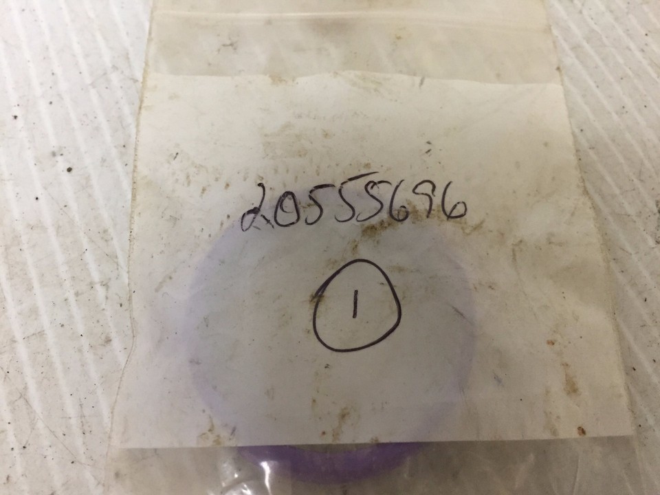 20555696 GENUINE Volvo SEALING RING VOE 20555696 - Fits Articulated ...