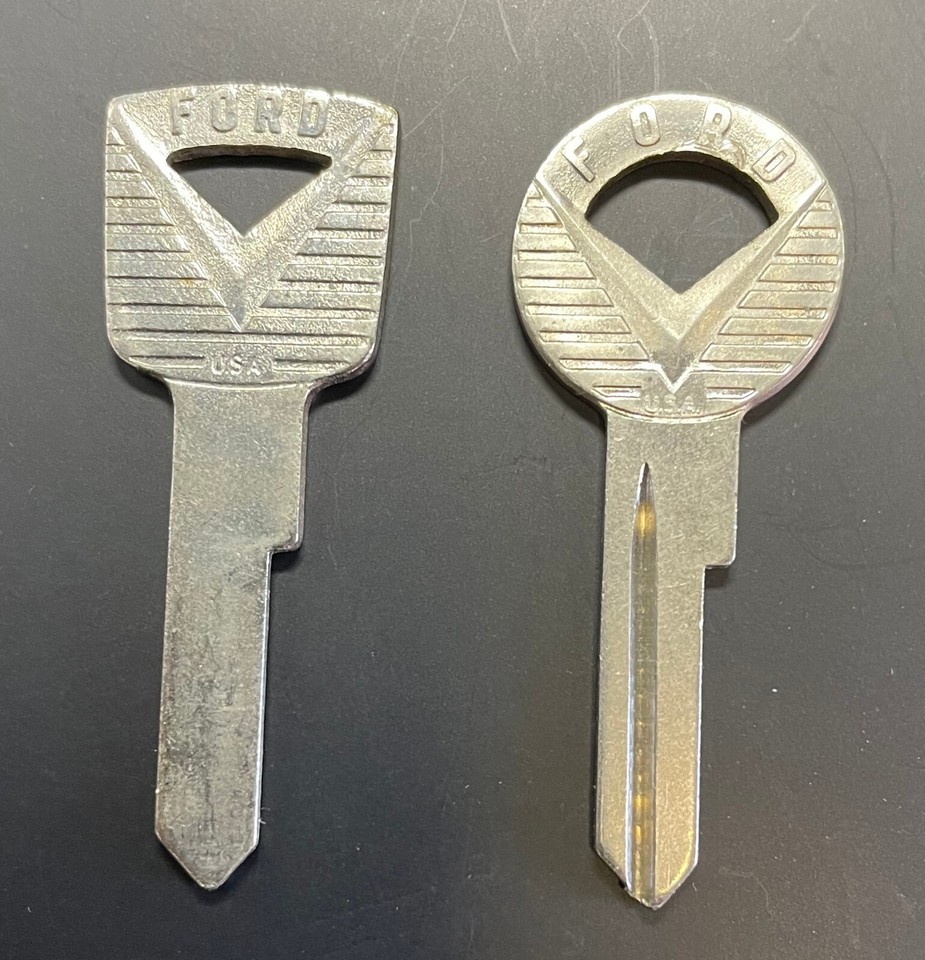 2 VINTAGE FORD OEM IGNITION TRUNK KEY BLANKS 1952 1953 1954 1955 1956 ...