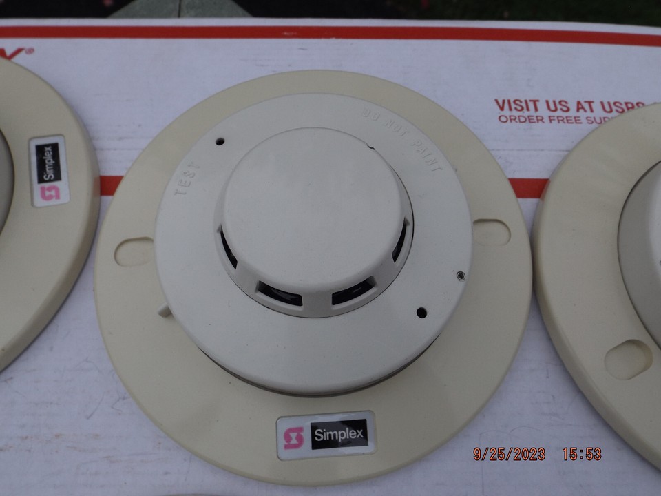 (1) Simplex 4098-9201 Photoelectric Smoke Detector W/ 2098-9637 Base | eBay
