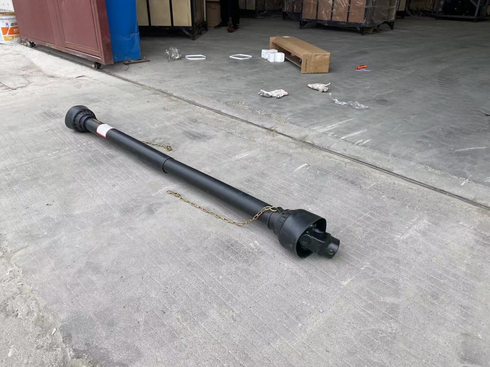 AGT 42in-56in PTO Shaft 6 Spline PTO Drive Shaft for Tractor 1-3/8in ...