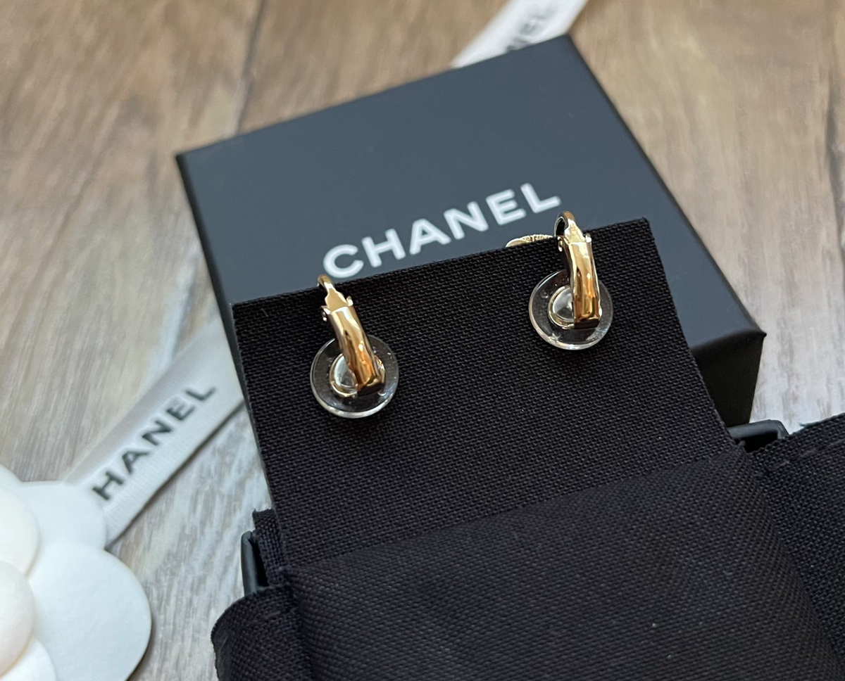 New Chanel Earrings 24K Crystals Silver Classic CC Clip On New Chanel Earrings 24K Crystals Silver Classic CC Clip On