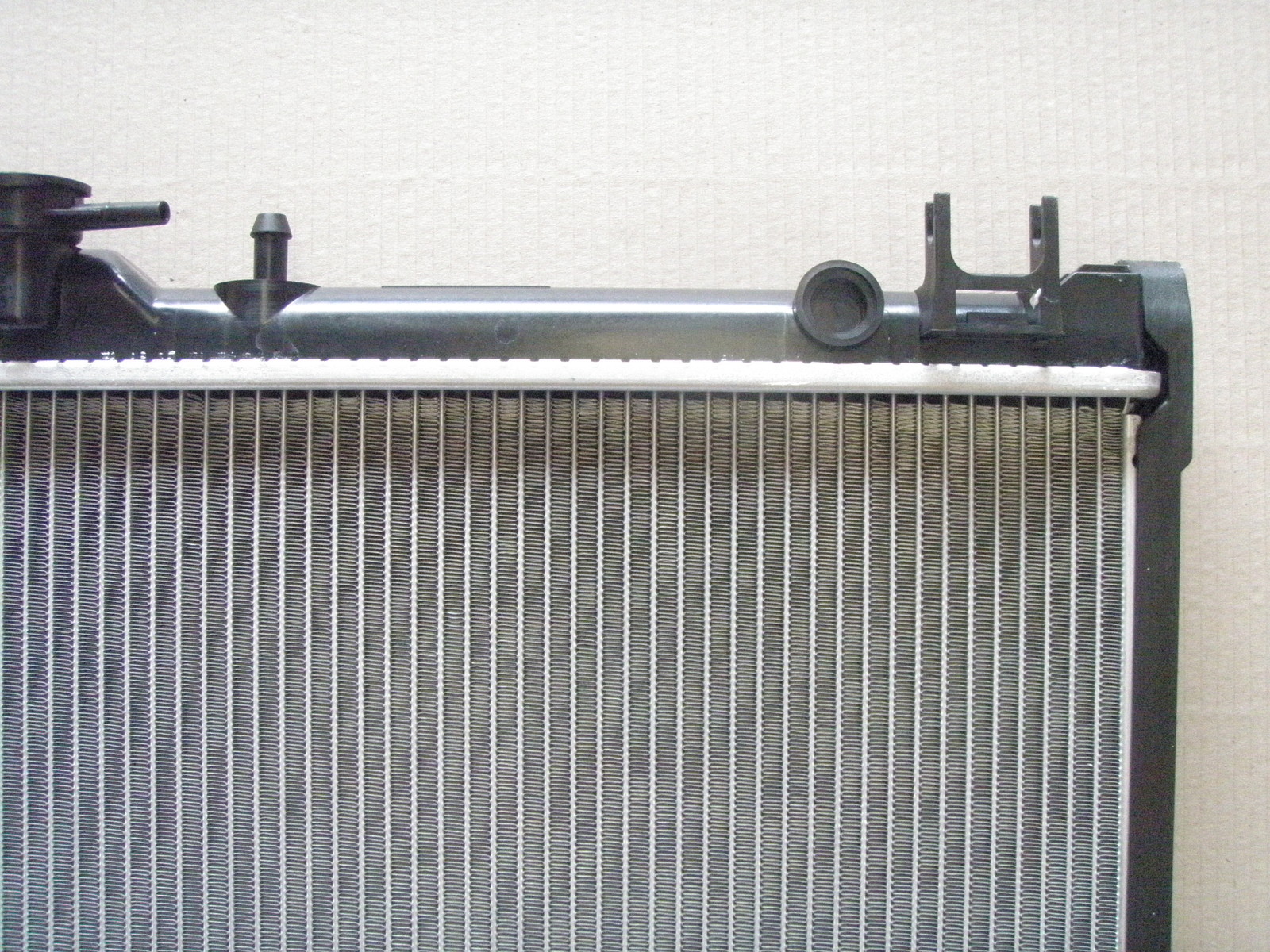 Radiator For Holden Rodeo RA 3.5L 3TD 03-07 Isuzu DMAX D-MAX 07-12 3L ...