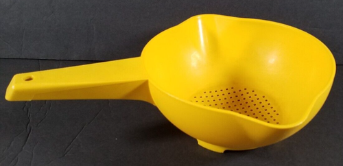 Vintage Tupperware Yellow Strainer Colander #1200 Small | eBay