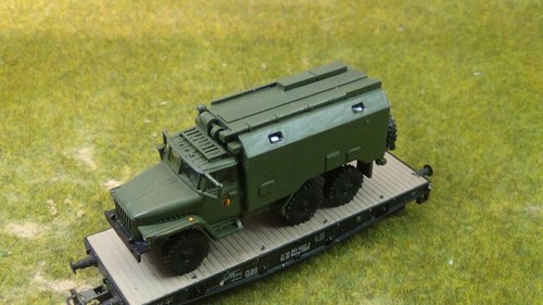 Ural 375 D, Funkkofferaufbau 1/120, TT, NVA, DDR n. Artitec, ROCO, Hädl ...