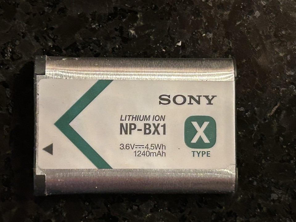 Sony RX100 iii Digital Camera FOR PARTS OR REPAIR | eBay