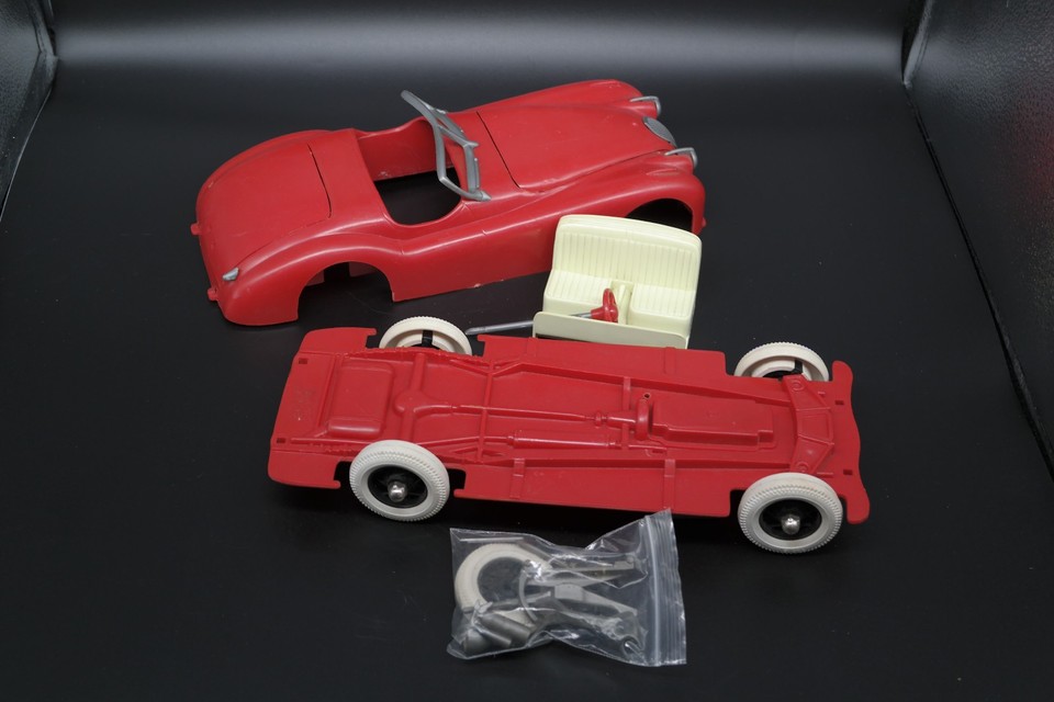 MARX Fix-all 1948 Jaguar XK 120 Roadster Model Car w/Tools & Tire ...