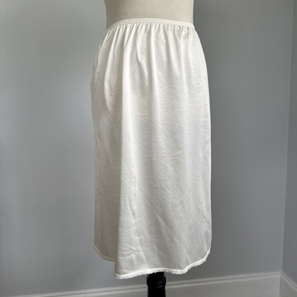 Vassarette Ivory Half Slip Lingerie Waist 24 Lace Trim Nylon XS Vintage ...