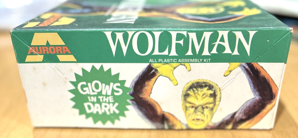 Aurora - Wolfman Model Kit - "Glows in the Dark' - Vibrant - w/inst ...