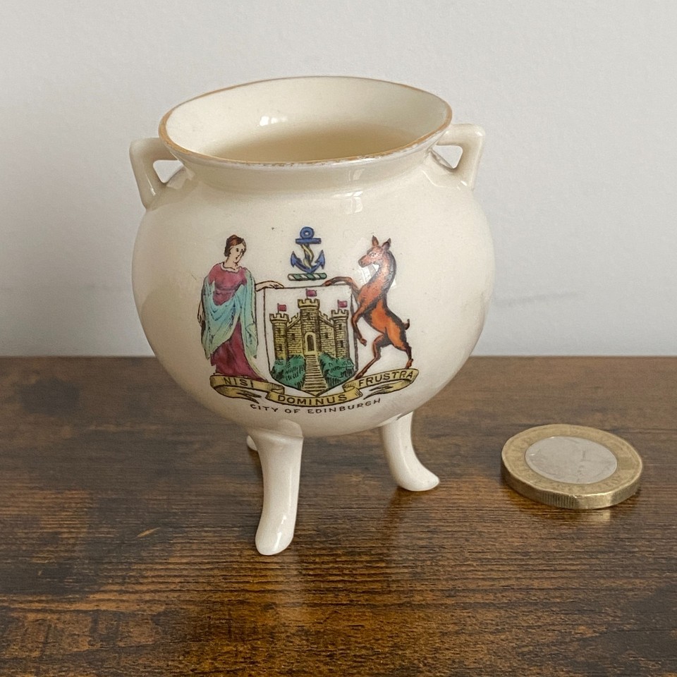 W.H. Goss Crested China Miniature Models Antique Heraldic Souvenir Ware ...