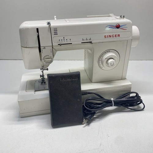 Singer Electronic Multi Stitch Sewing Machine with Foot Pedal FOR PARTS ...