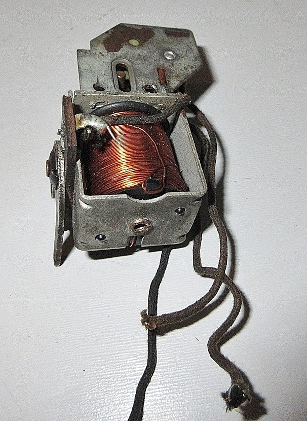 LIONEL POST WAR @105-6 MOTORIZED UNIT REVERSE UNIT, (E UNIT) | eBay