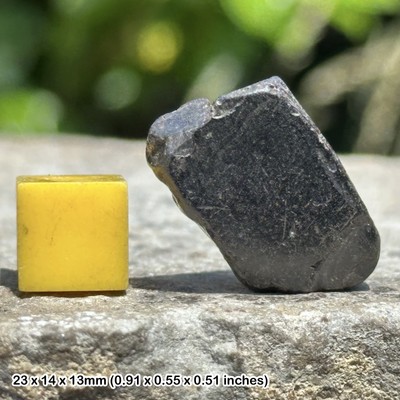 Authentic whitby jet coal for healing, therapy, and meditation stones ...