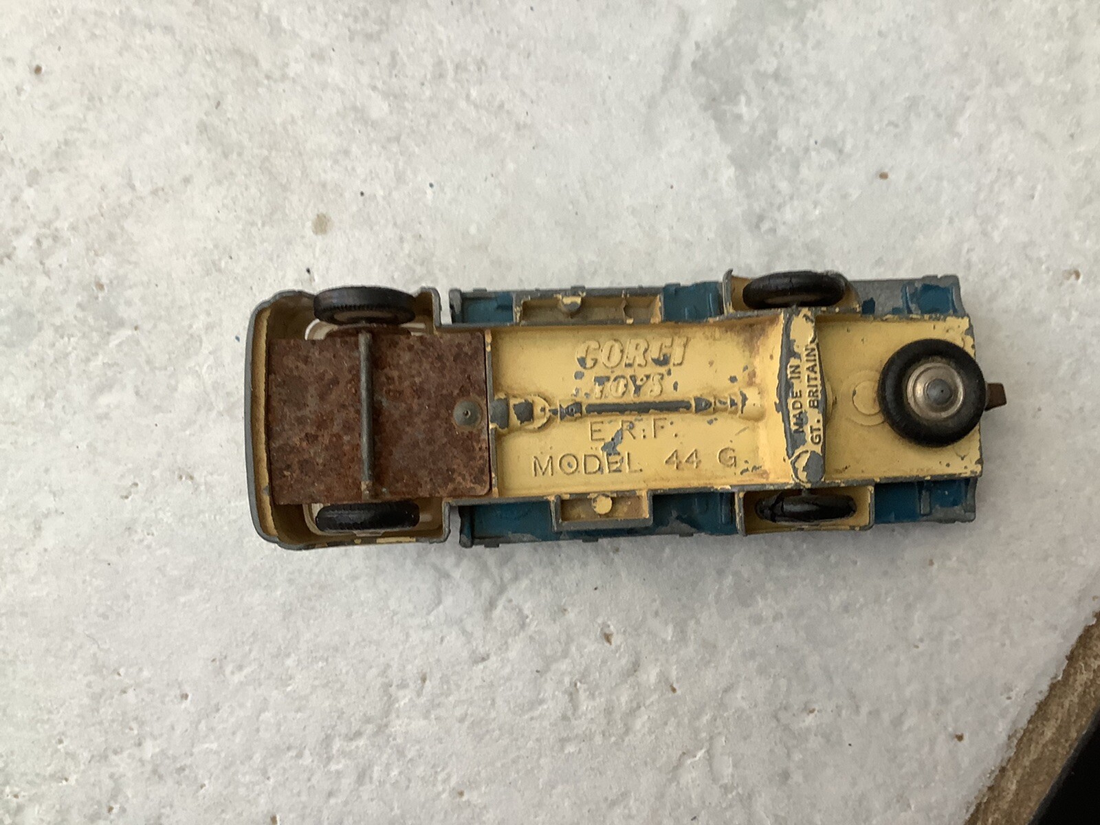 VINTAGE CORGI DIECAST TOYS ERF MODEL 44G DROP SIDE LORRY TRUCK YELLOW ...