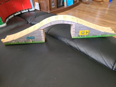 Thomas & Friends Wooden Railway Maron 3 Piece Stone Bridge | eBay