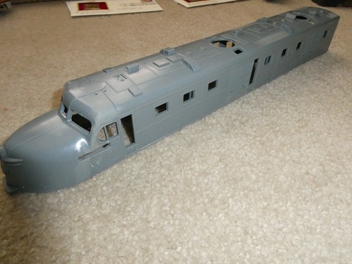 MTH O Scale Diesel Locomotive Body Shell Undecorated Gray 18" Long | eBay