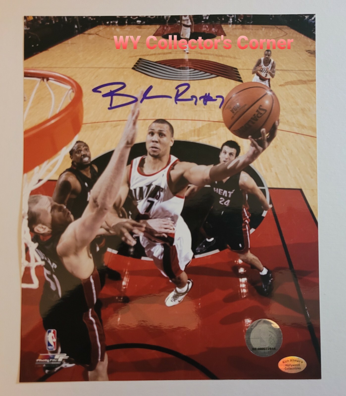 Brandon Roy Signed Trail Blazers 8x10 Photos (Hollywood Collectibles ...