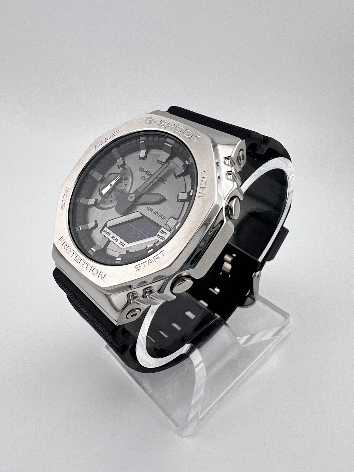 New Casio G-Shock GM2100-1A Carbon Square Silver Metal Black Limited Watch