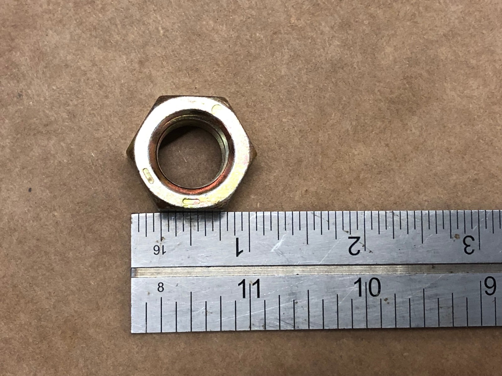 Fastenal 1136414 - 5/8"-11 Yellow Zinc Finish Grade 8 Finished Hex Nut ...