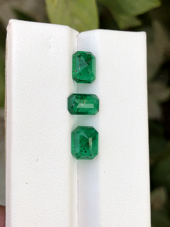 Certified Natural Swat Green Emerald 3.59 Ct Emerald Cut Loose Gemstone ...
