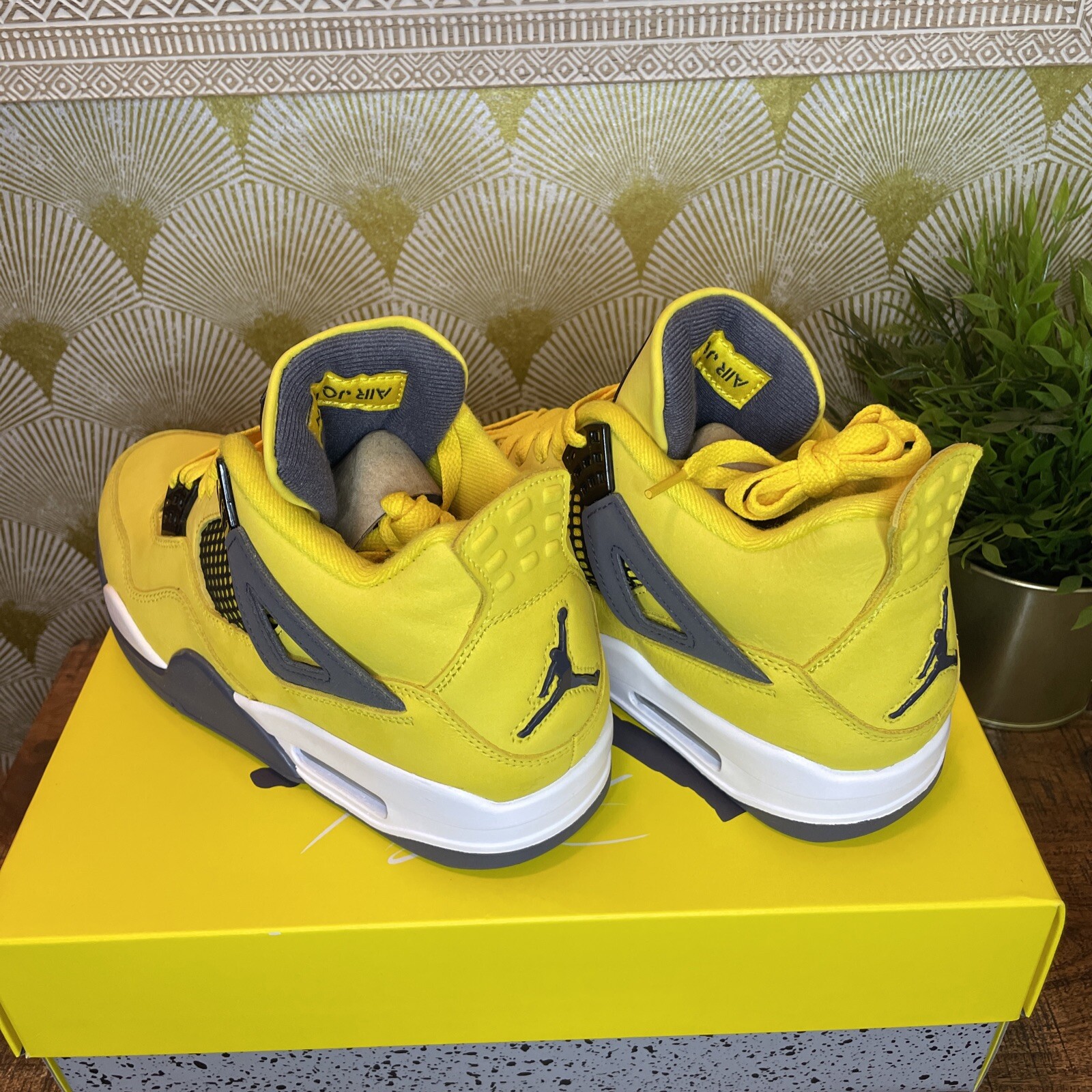 Nike Air Jordan 4 Lightning Tour Yellow Size 13 (2021) CT8527-700 *In ...