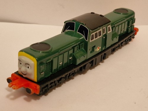 Derek ERTL Thomas The Tank Engine & Friends Die Cast Train Diesel ...