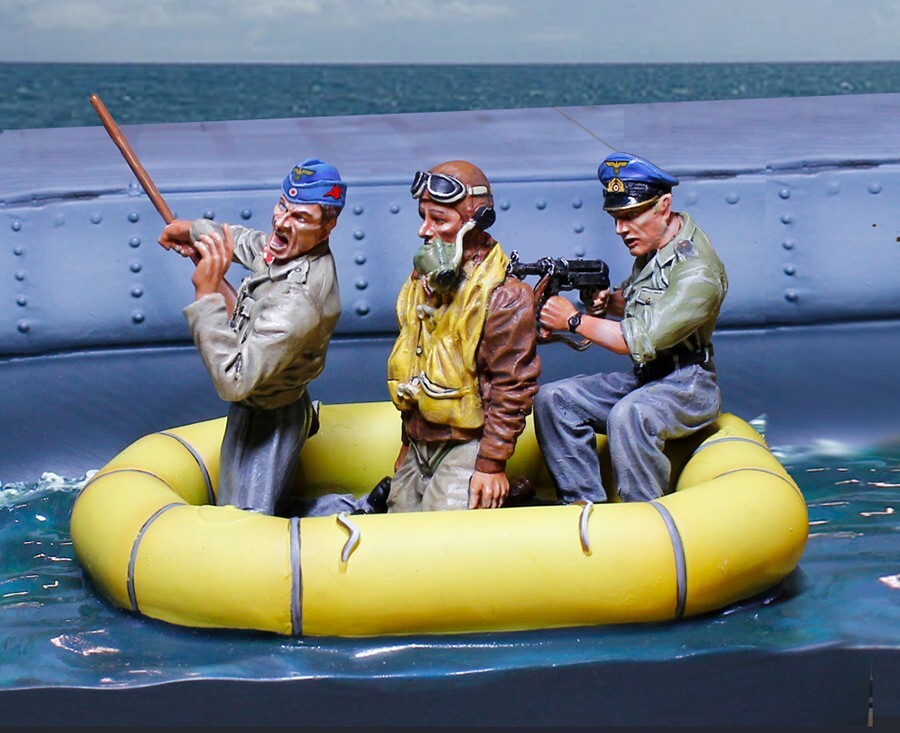 THE COLLECTORS SHOWCASE WW2 GERMAN CS01206 GERMAN U BOAT SURVIVAL RAFT ...