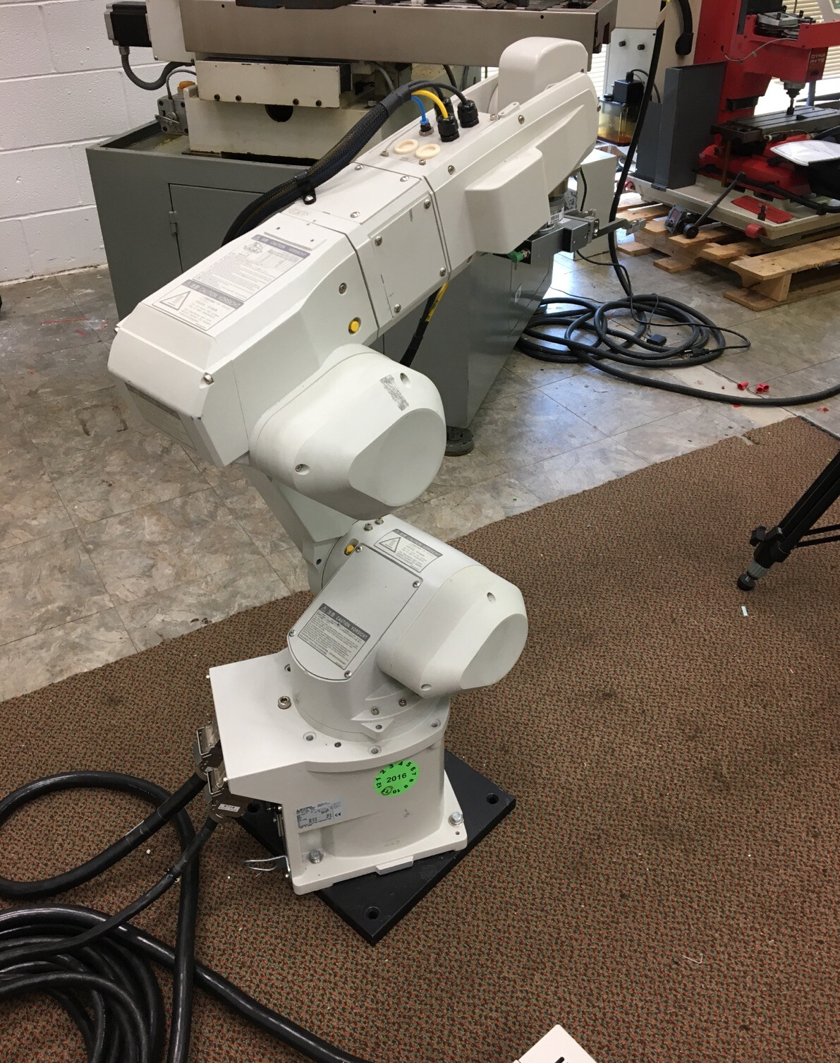 WORKING Mitsubishi Robot RV-6SDL CR2DA-700 R32TB Melfa Controller ...