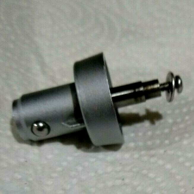 Bell & Howell Super 8 8mm Projector Reel Sprocket plastic Screw ...