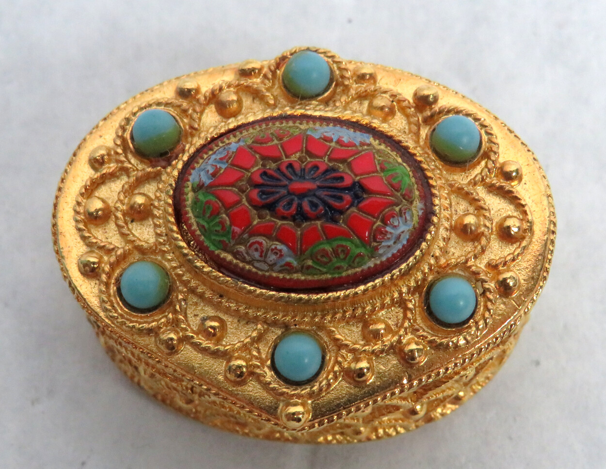 VINTAGE FLORENZA JEWELED GOLD GILT PILL BOX | eBay