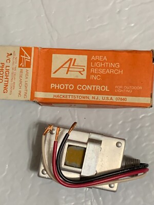 (1) NOS Vintage Area Lighting Research AT-15 Photo Electric Control ...