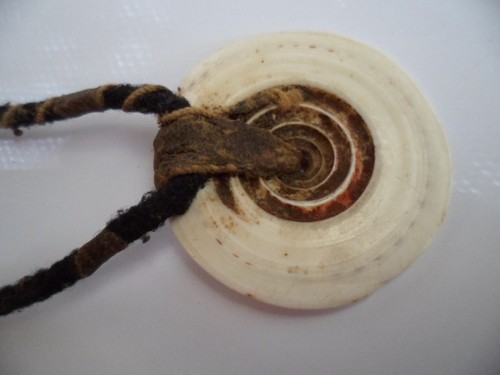 ANTIQUE VINTAGE PNG TOEA SHELL CURRENCY BUSH TWINE OLD NECKLACE PAPUA ...