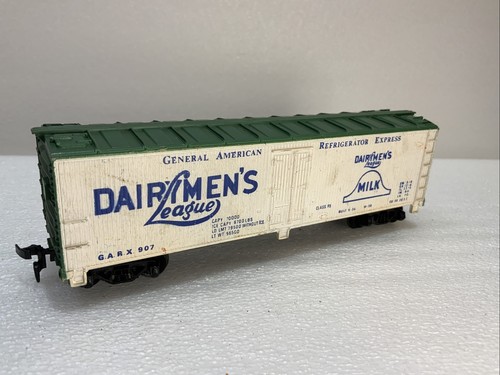 HO Scale Tyco 40' Reefer Box Car Dairymen's League GARX #907 Billboard ...