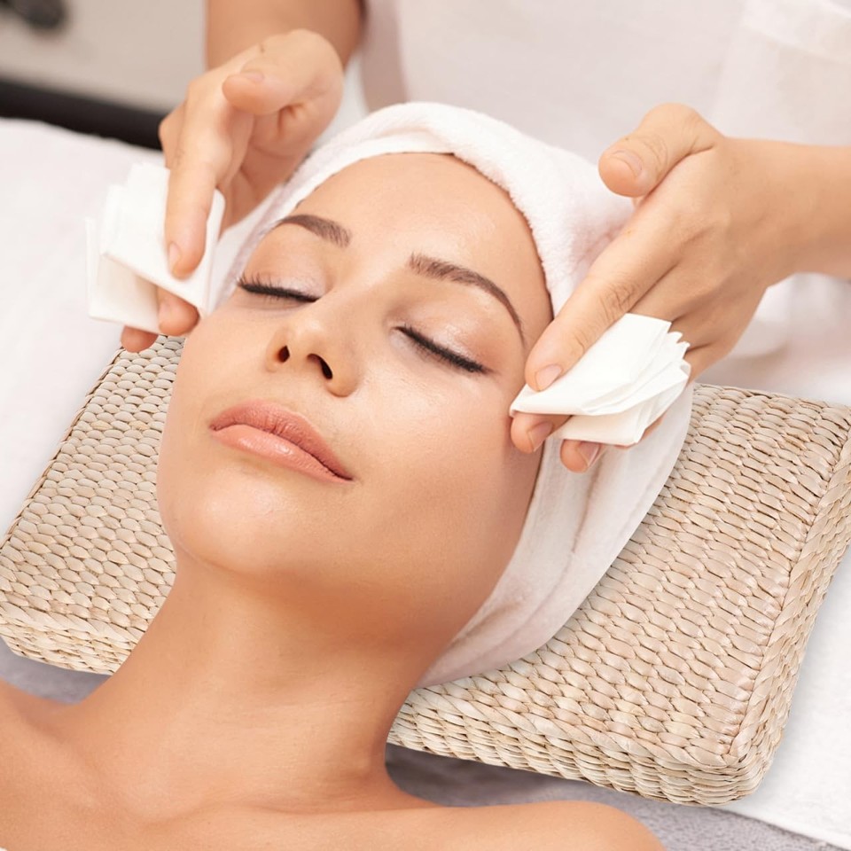 Handmade Rush Straw Neck Pillow for Sauna and Steam Room Ergonomic ...