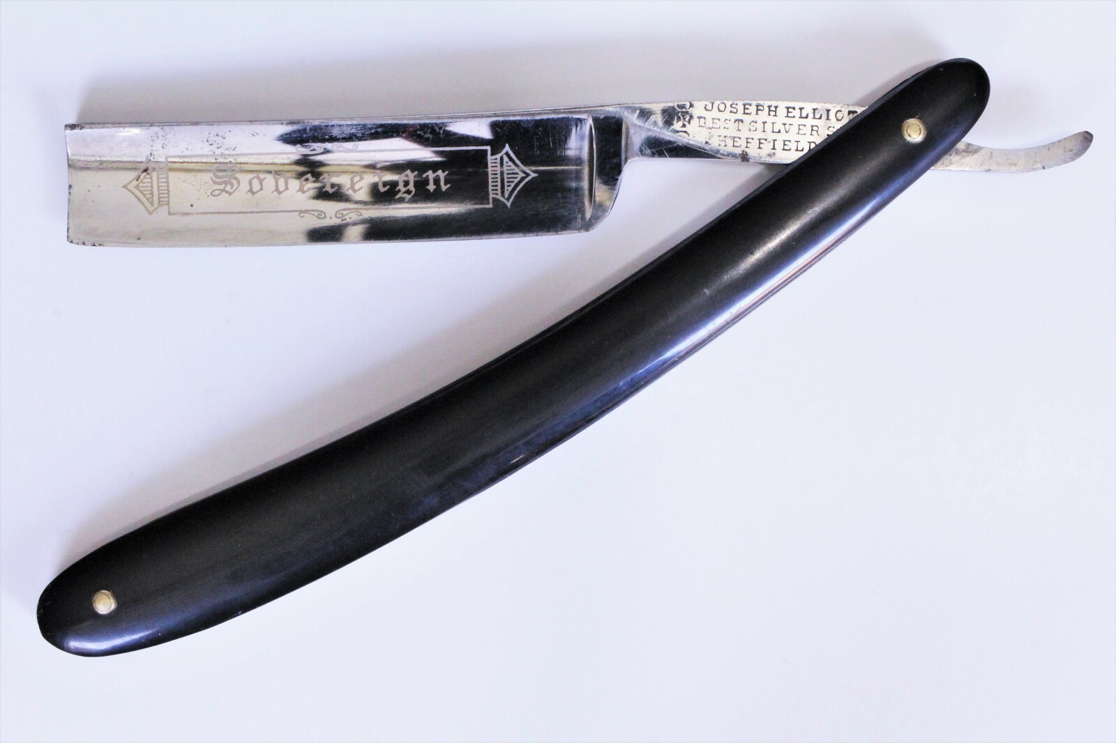 JOSEPH ELLIOT Sheffield, England BEST SILVER STEEL – Sovereign ...